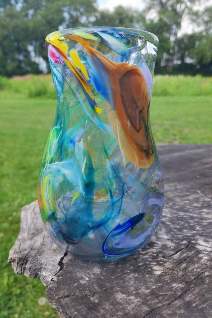Stout Deep Sea Vase – Three Sisters Garden