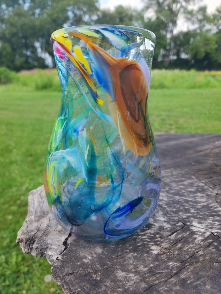 Stout Deep Sea Vase – Three Sisters Garden