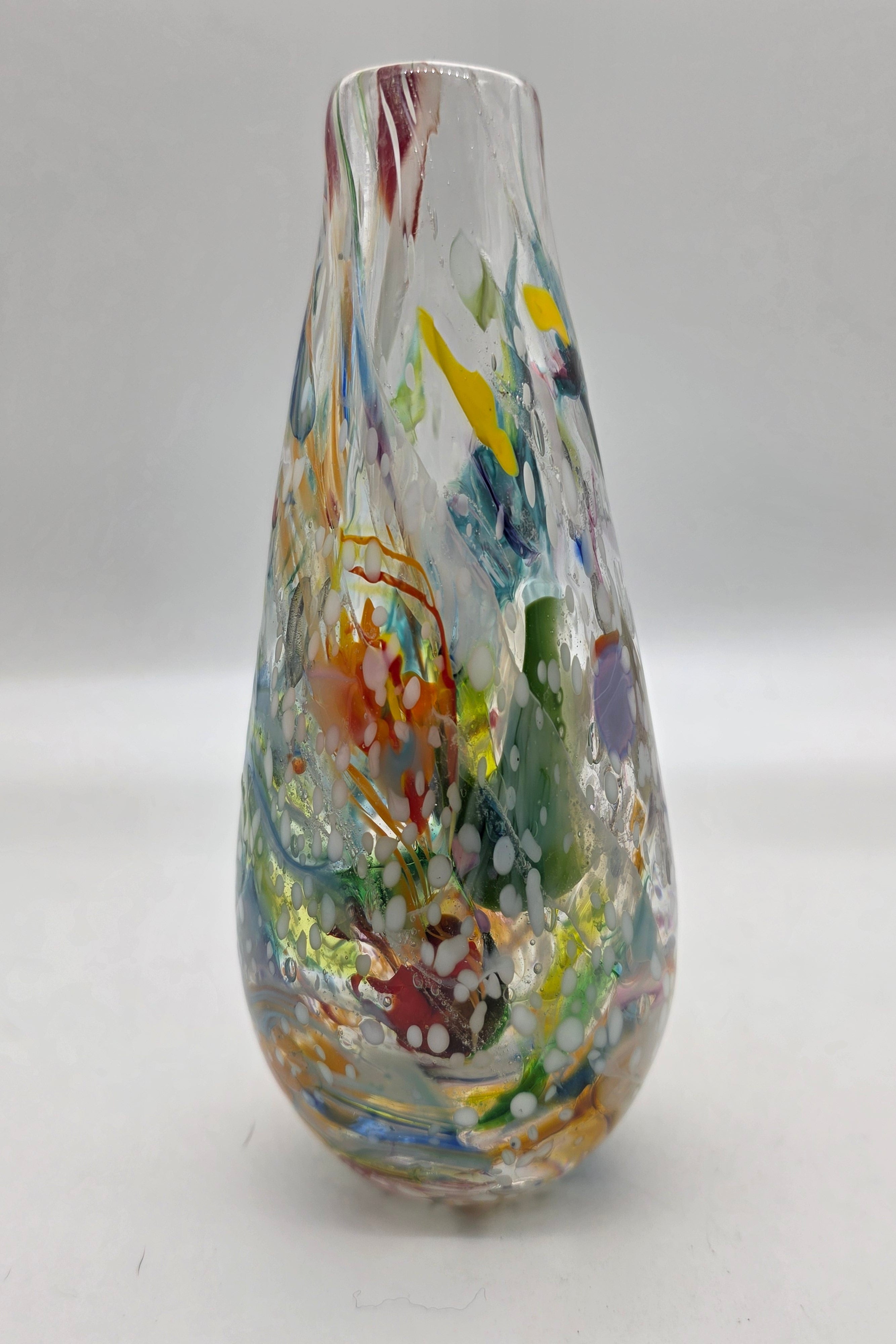Wintery Teardrop – Three Sisters Garden